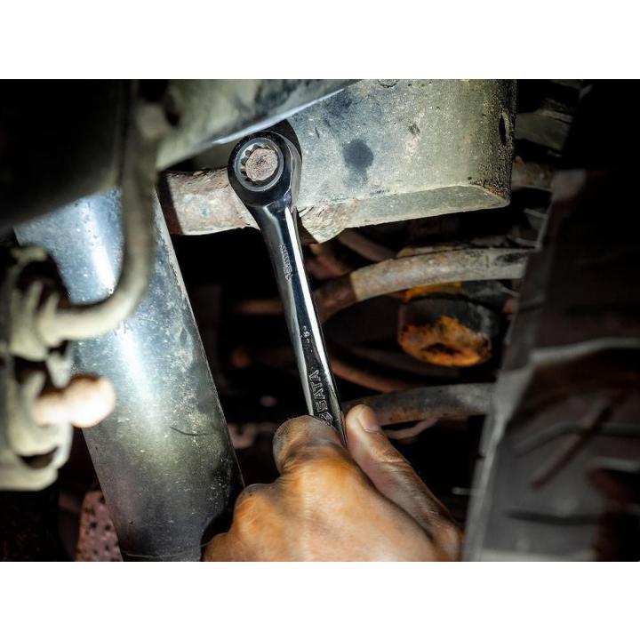 150 Pc. 1/4", 3/8" and 1/2" Drive 6 and 12 Point Metric/SAE Master Tool ...